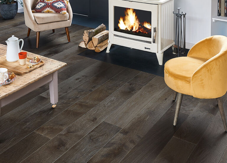 What colours pair well with a dark wood floor in your living room ...